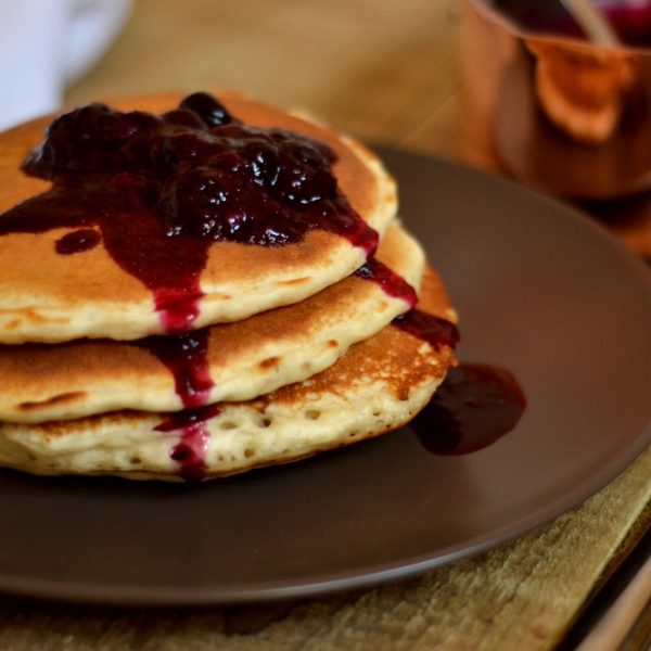 Oatmeal yogurt pancakes - Fog and Feast